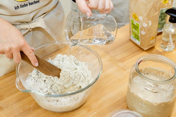 Brot selber backen: Frischer Brotduft mit regionalen Rezepten